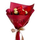 Buque de Rosas Eternas e Finos Bombons | Cestas Michelli